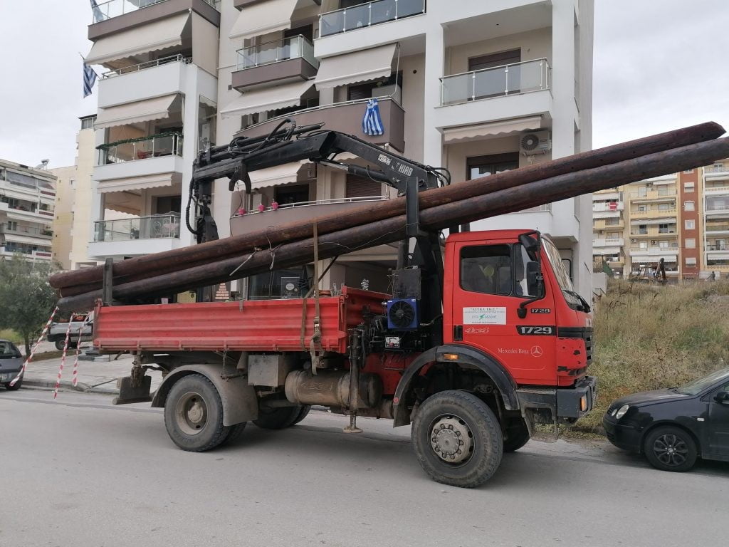 Έργα ηλεκτροφωτισμού από τον Δήμο Κορδελιού - Ευόσμου · euosmos.gr